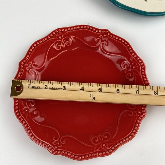 The Pioneer Woman | Dining | Pioneer Woman Vintage Floral Paige Red ...